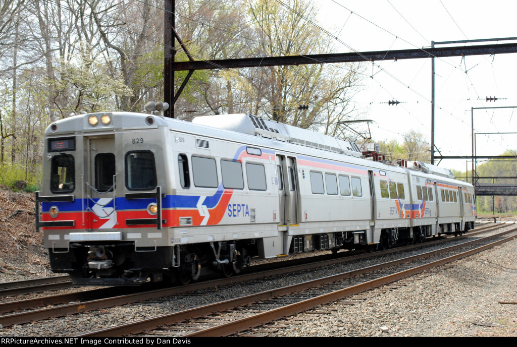 SEPTA Train 4320